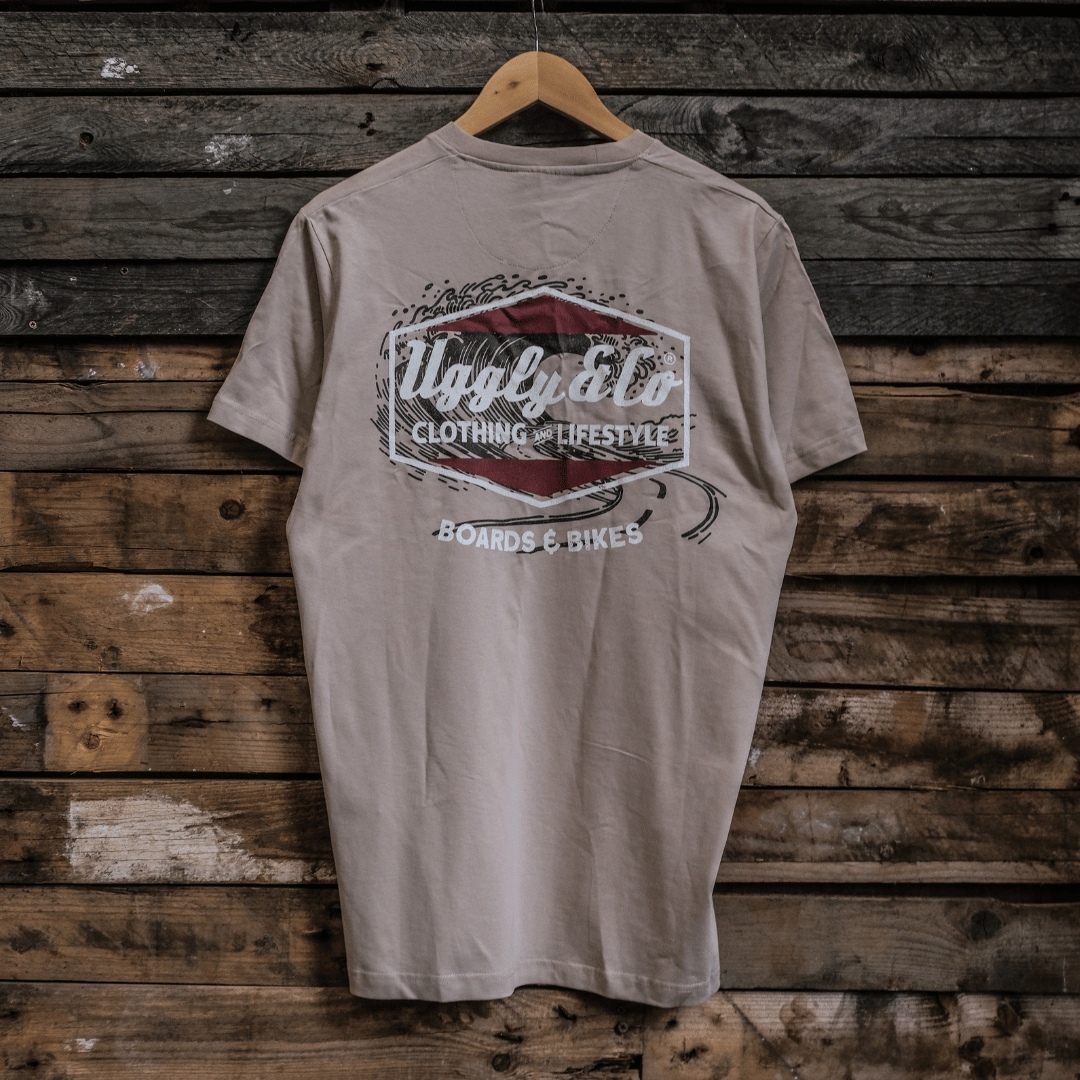 Beige Surf Diamond Tee – Uggly and Co